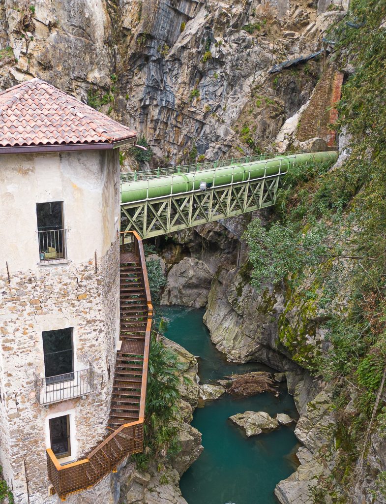 House of the Devil | Discovering Bellano